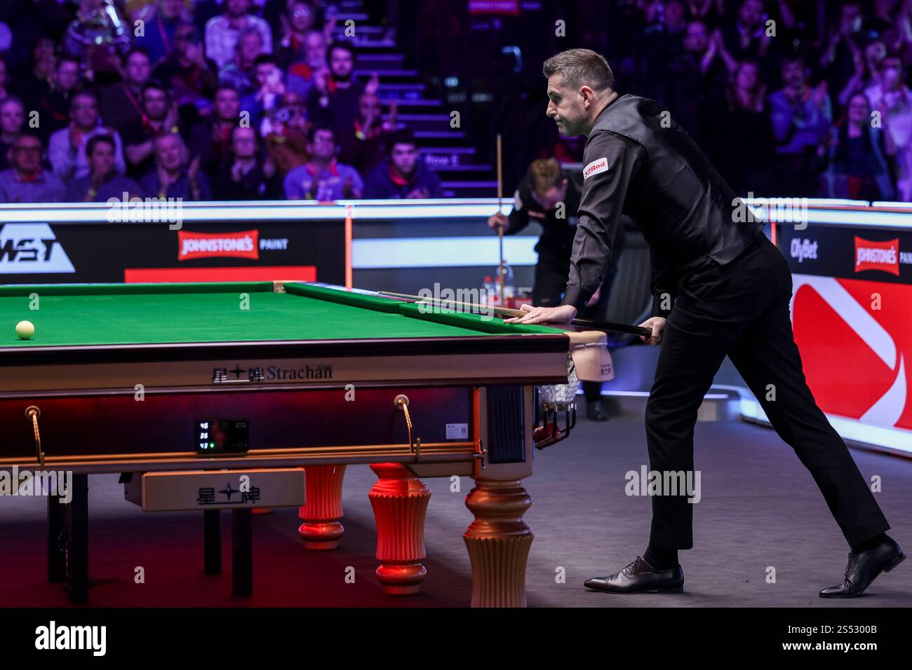 Alexandra Palace, London, UK. 13th Jan, 2025. 2025 Johnstones Paint ...