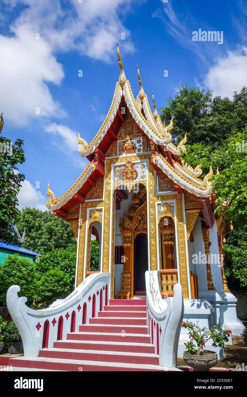 Wat Chomphu golden temple, Chiang Mai, Thailand. Wat Chomphu temple ...