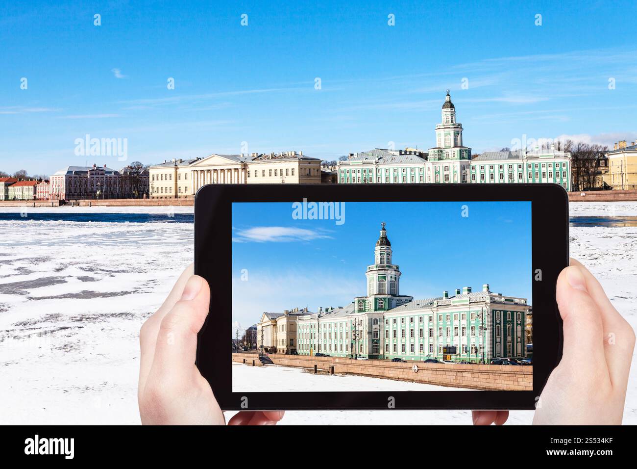 Kunstkamera building on vasilievsky island hi-res stock photography and ...