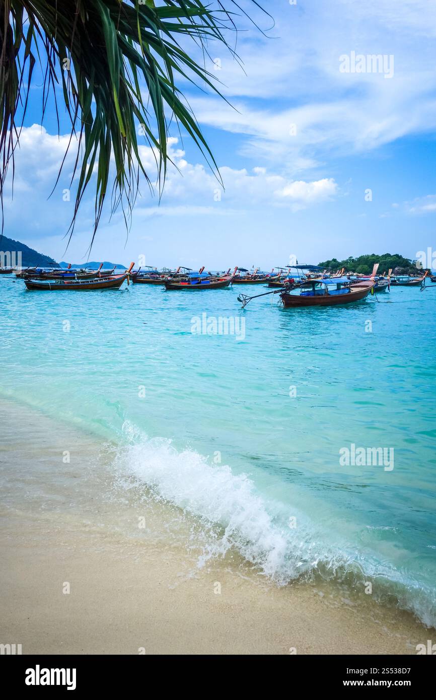 Sunrise beach, tropical paradise in Koh Lipe, Thailand. Tropical beach ...