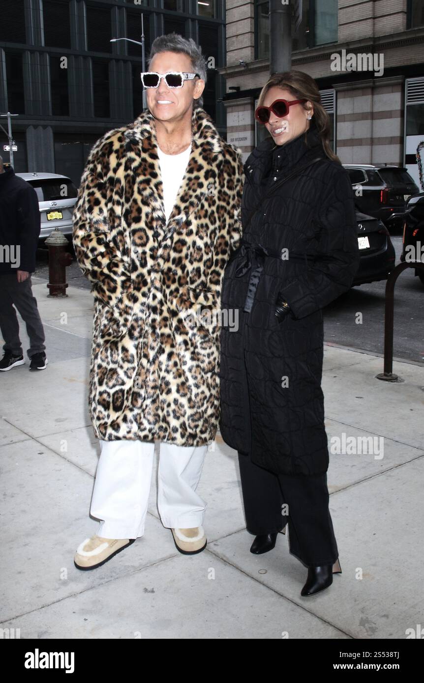 NEW YORK, NY- JANUARY 13: Robbie Williams and Ayda Field seen at Watch ...