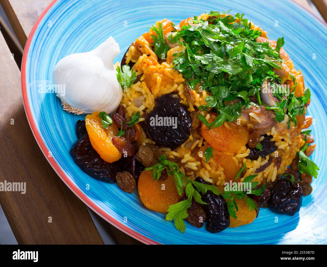 Traditional Central-Asian dish Pilaf Stock Photo - Alamy