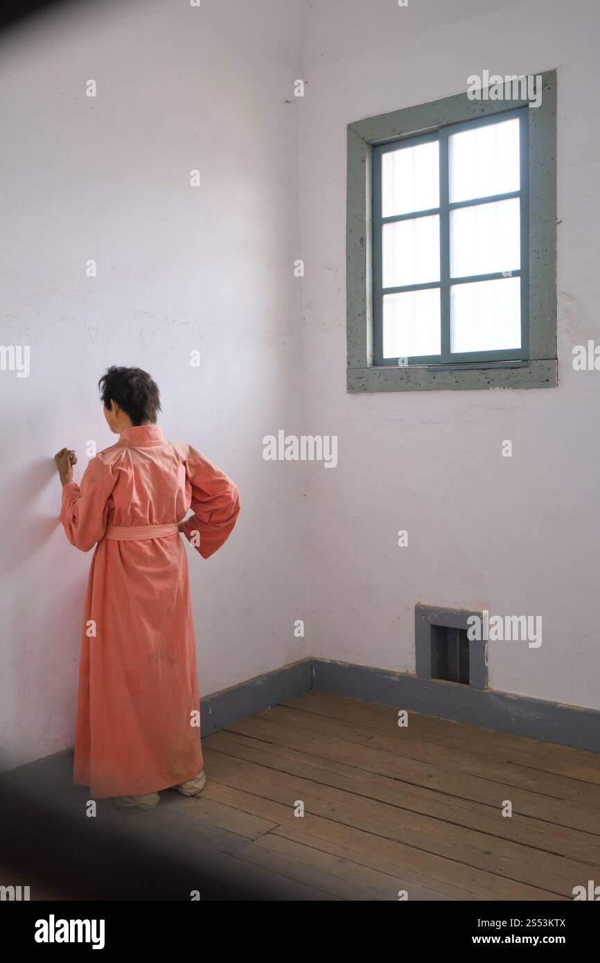 A recreation of how prisoners communicated through cell walls by ...