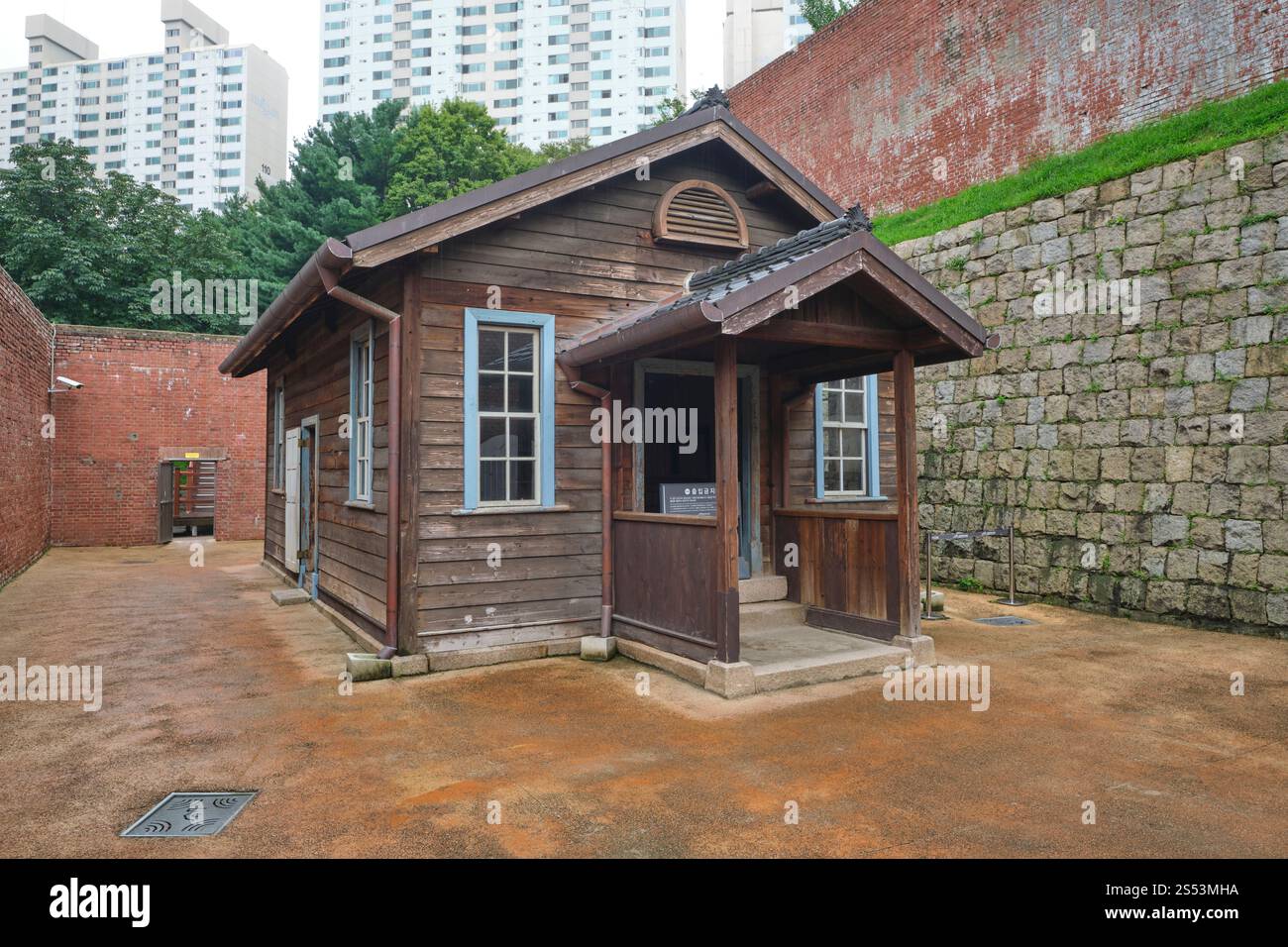 Exterior of the small, wood building. At the execution by hanging ...
