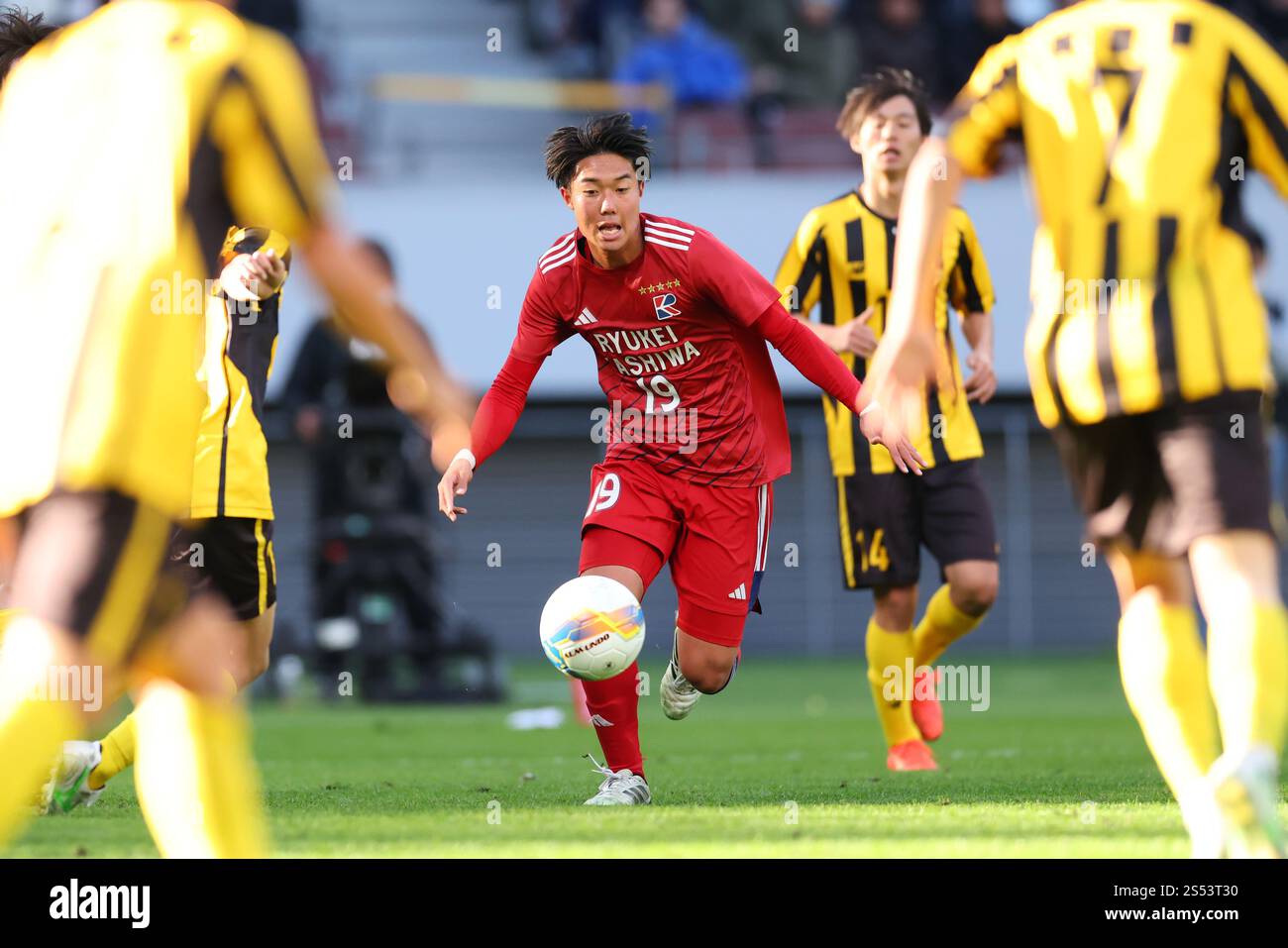 National Stadium, Tokyo, Japan. 11th Jan, 2025. Yu Kasuya, JANUARY 11, 2025 - Football/Soccer ...