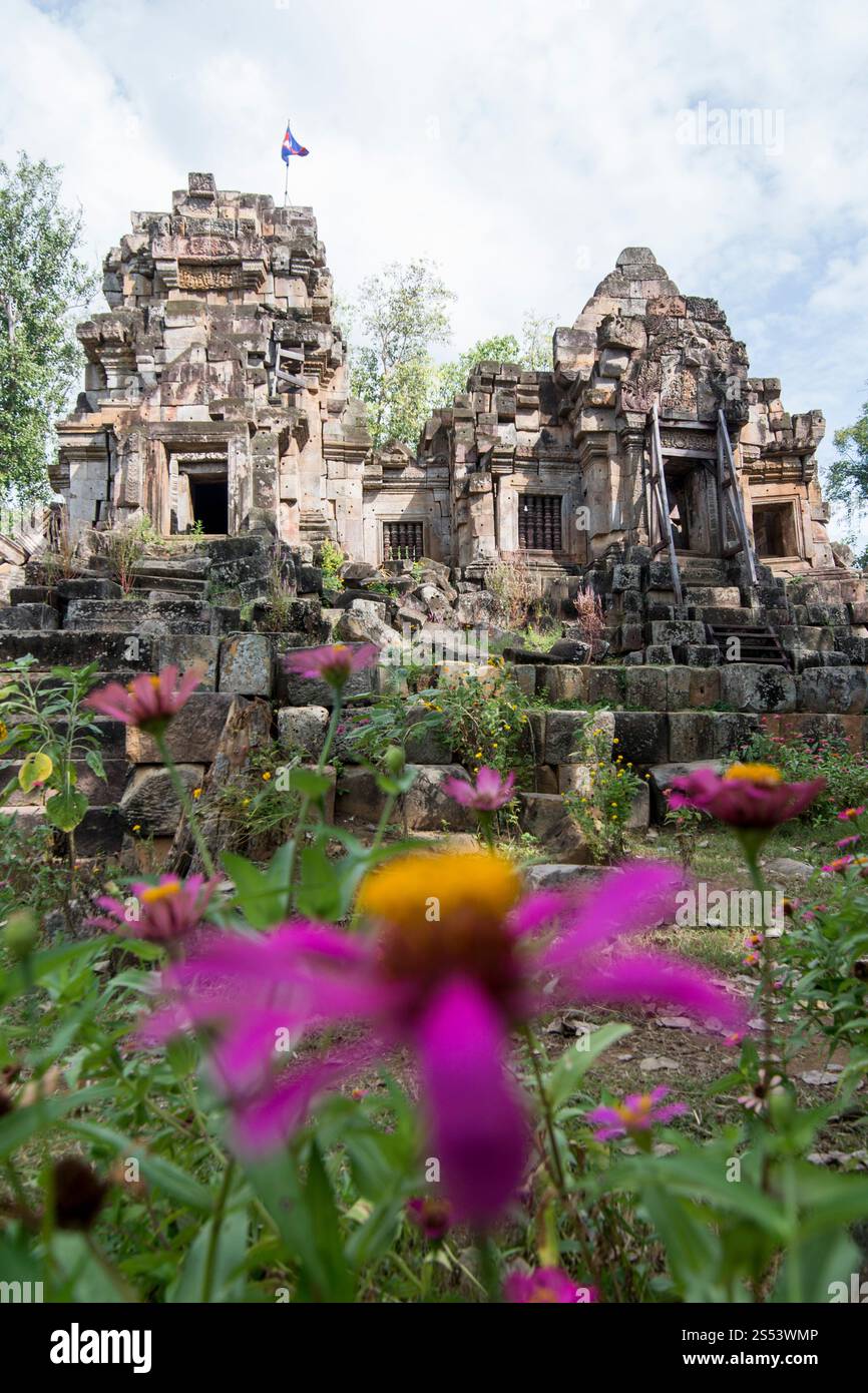 The wat ek phnom Temple ruins south of the city Battambang in Cambodia ...