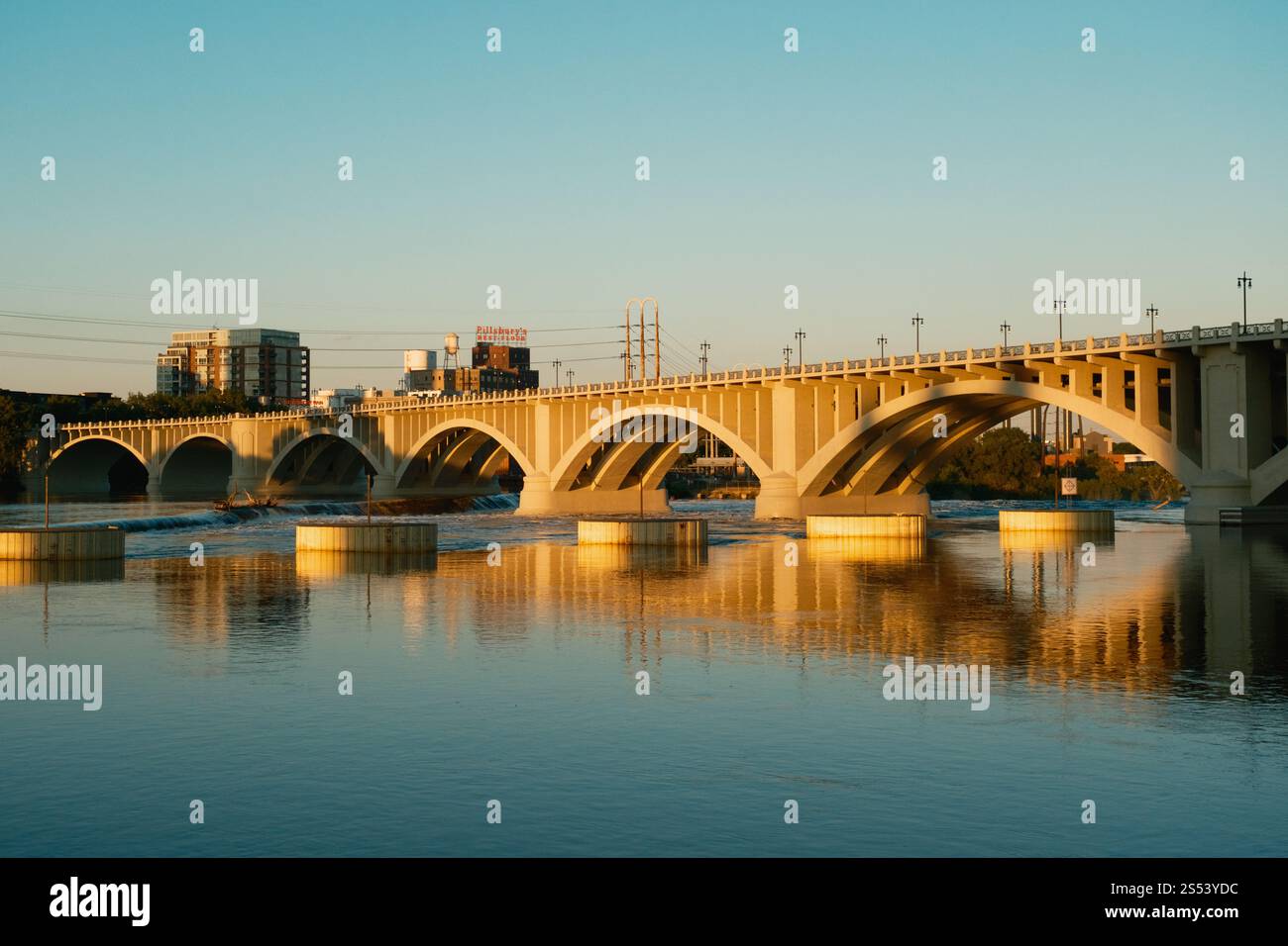The Third Avenue Bridge over the Mississippi River in Minneapolis ...