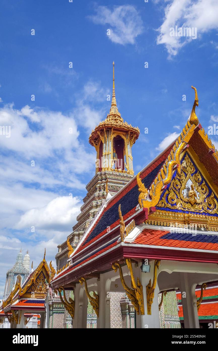 Grand Palace complex landmark in Bangkok, Thailand Stock Photo - Alamy