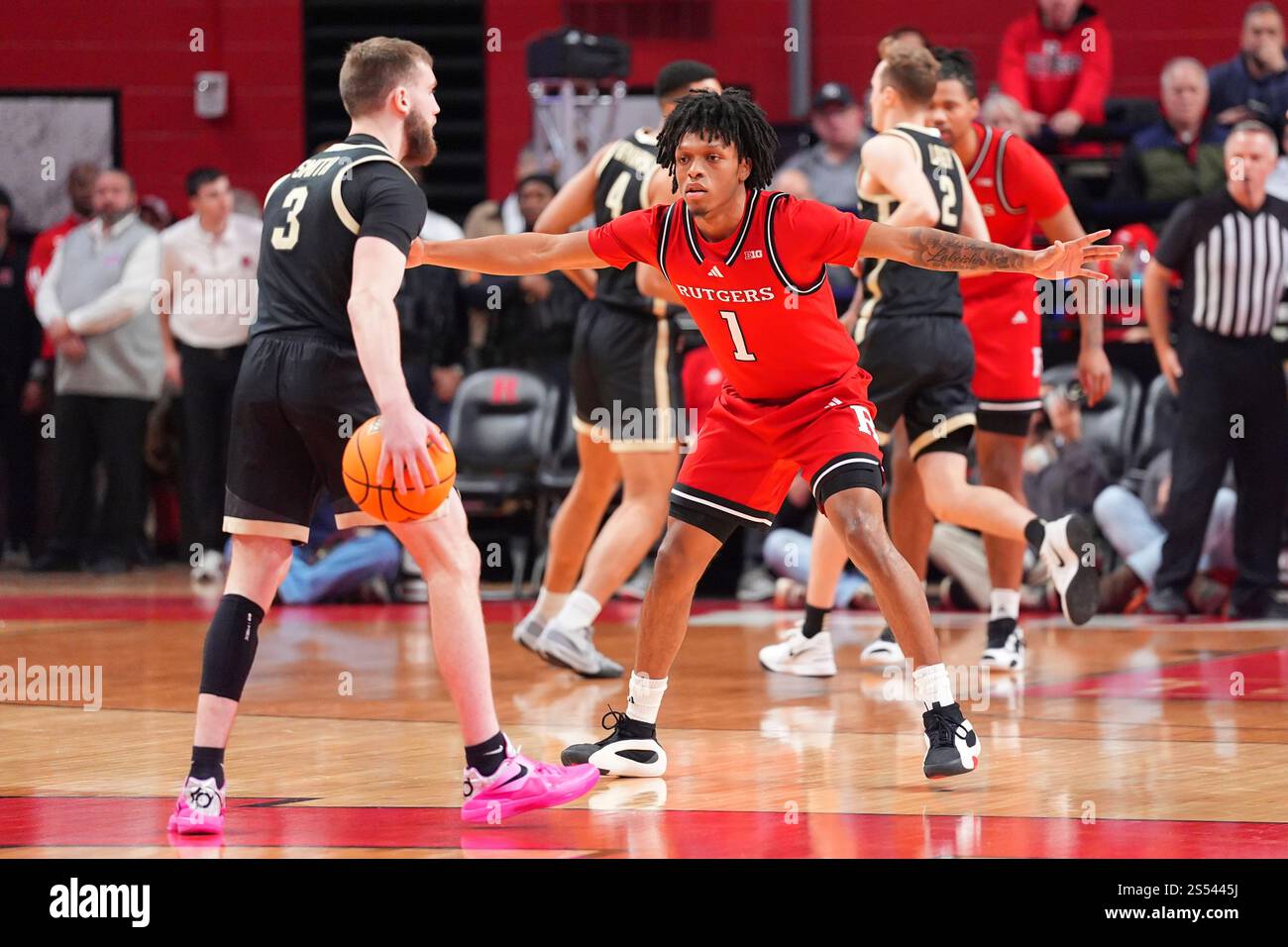 PISCATAWAY, NJ - JANUARY 09: Jamichael Davis (1) of the Rutgers Scarlet ...