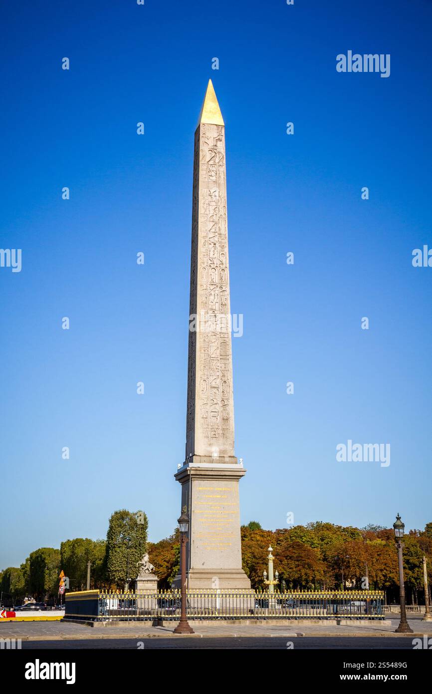 Obelisk of Luxor in Concorde square, Paris, France. Obelisk of Luxor in ...