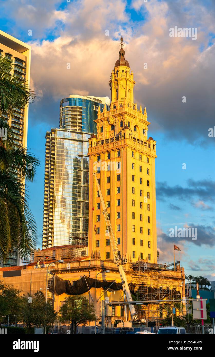 Freedom Tower at Miami Dade College, a U.S. National Historic Landmark ...