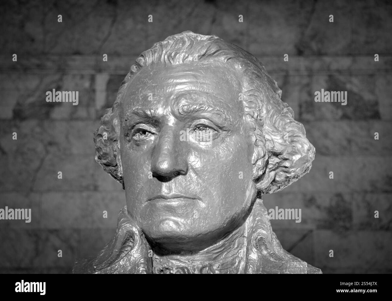 Statue of President George Washington at the Washington State capital ...
