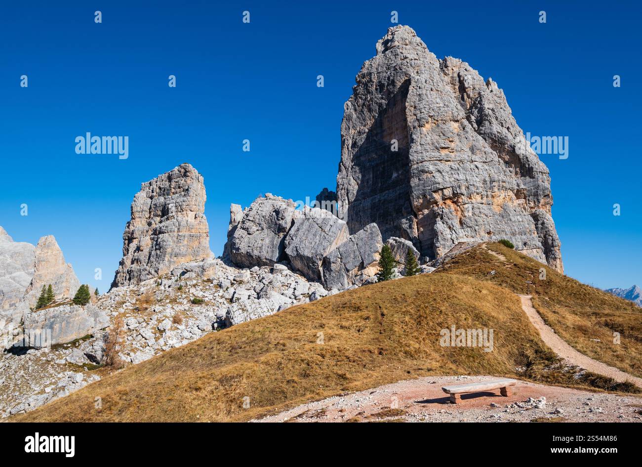 Sunny autumn alpine Dolomites rocky mountain scene, Sudtirol, Italy ...