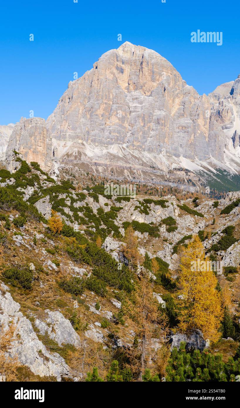 Sunny picturesque autumn alpine Dolomites rocky mountain view from ...