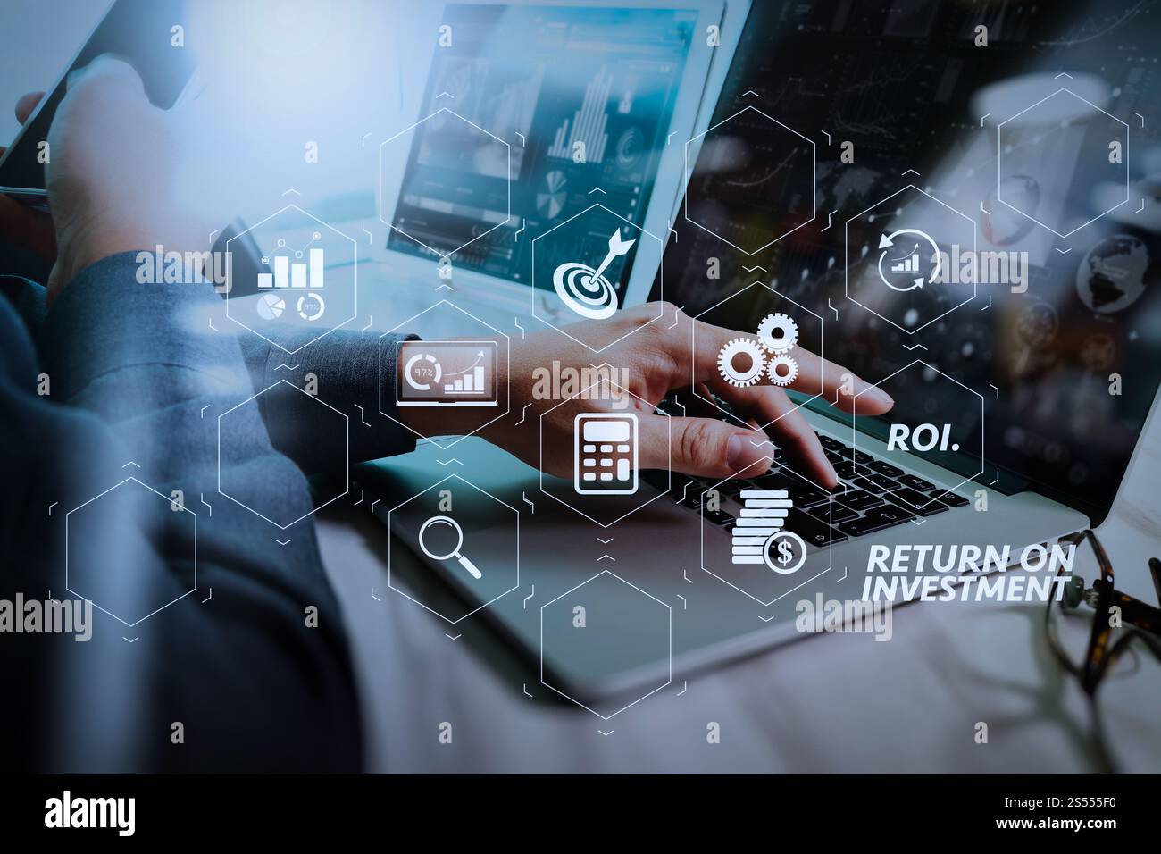 ROI Return on Investment indicator in virtual dashboard for improving ...