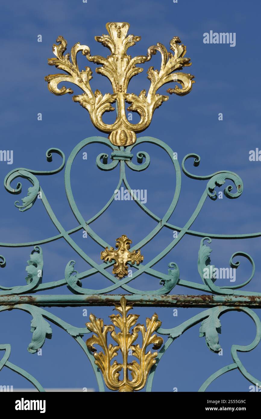 Decorated fence in the outdoor area of the Residenzschloss ...
