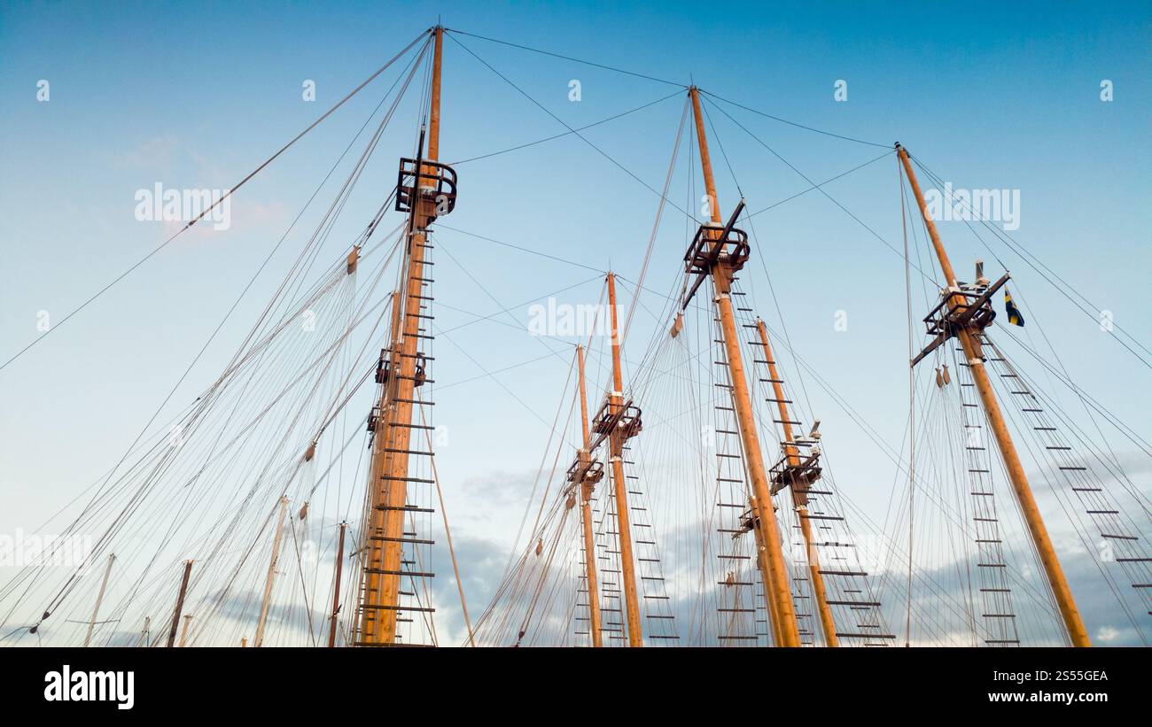 Beautiful photo of high mast of historical wooden ships and boats ...