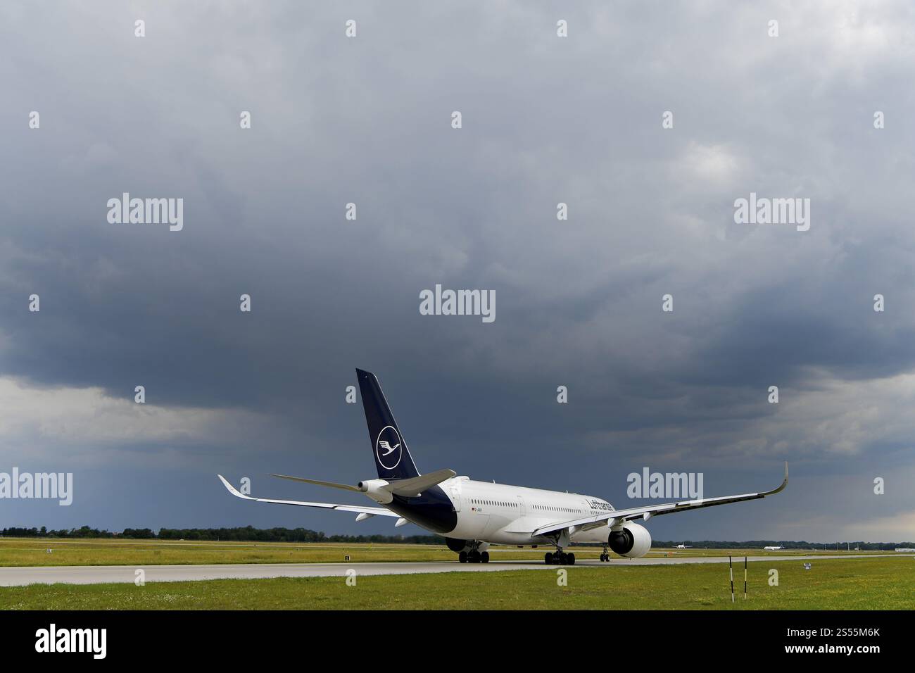 Lufthansa Airbus A350 900 With Thundercloud Storm Cloud Rain Cloud