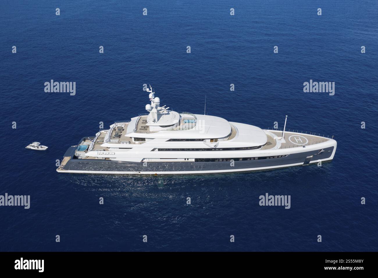 Aerial view 88, 5 metre motor yacht ILLUSION PLUS, delivered in 2018 by ...