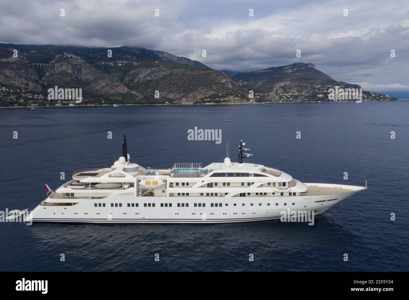 Aerial view 106, 5 metre long motor yacht DREAM (ex Tdi Karadeniz ...