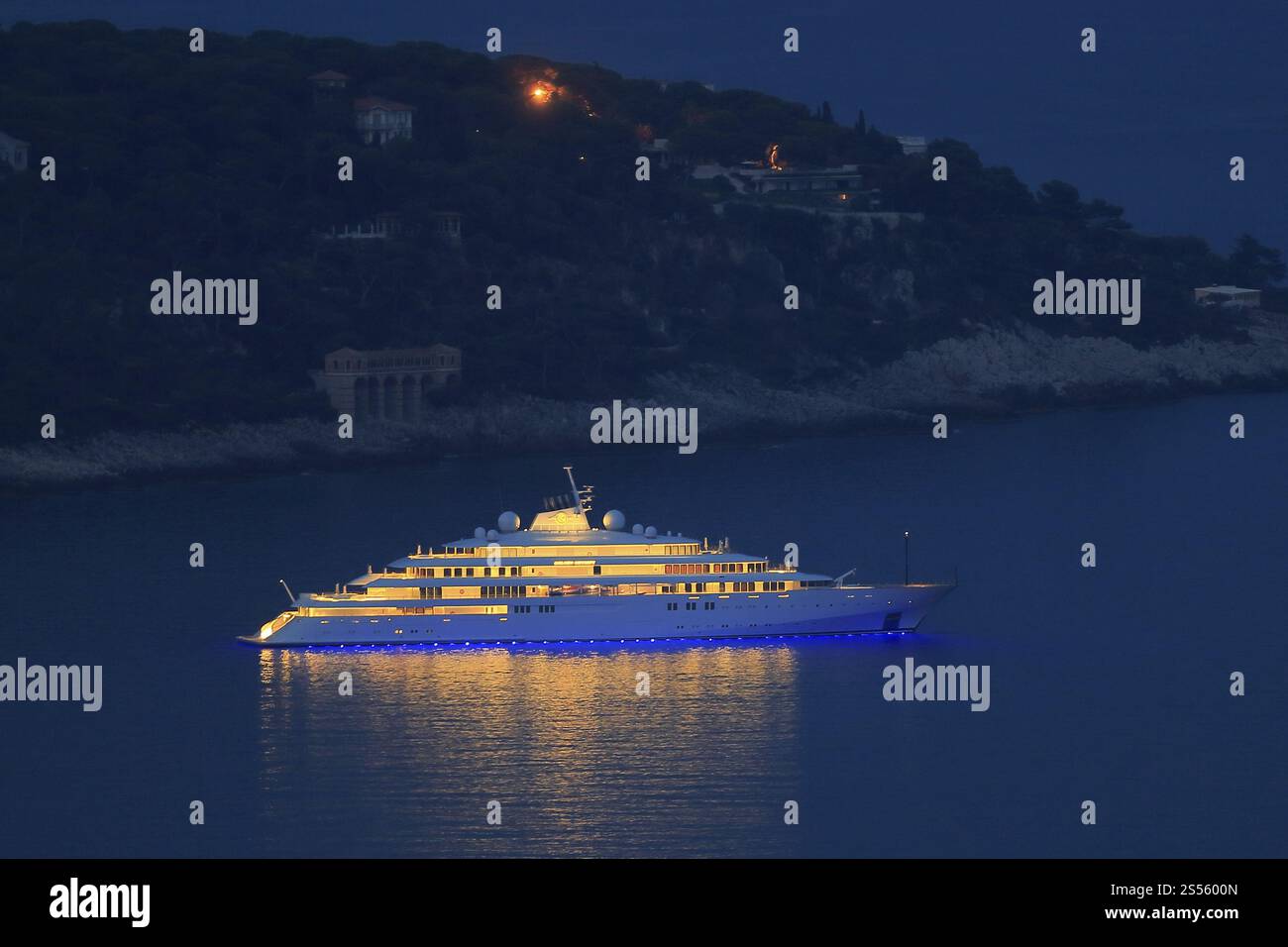 123 metre superyacht GOLDEN ODYSSEY, built by the Bremen shipyard ...
