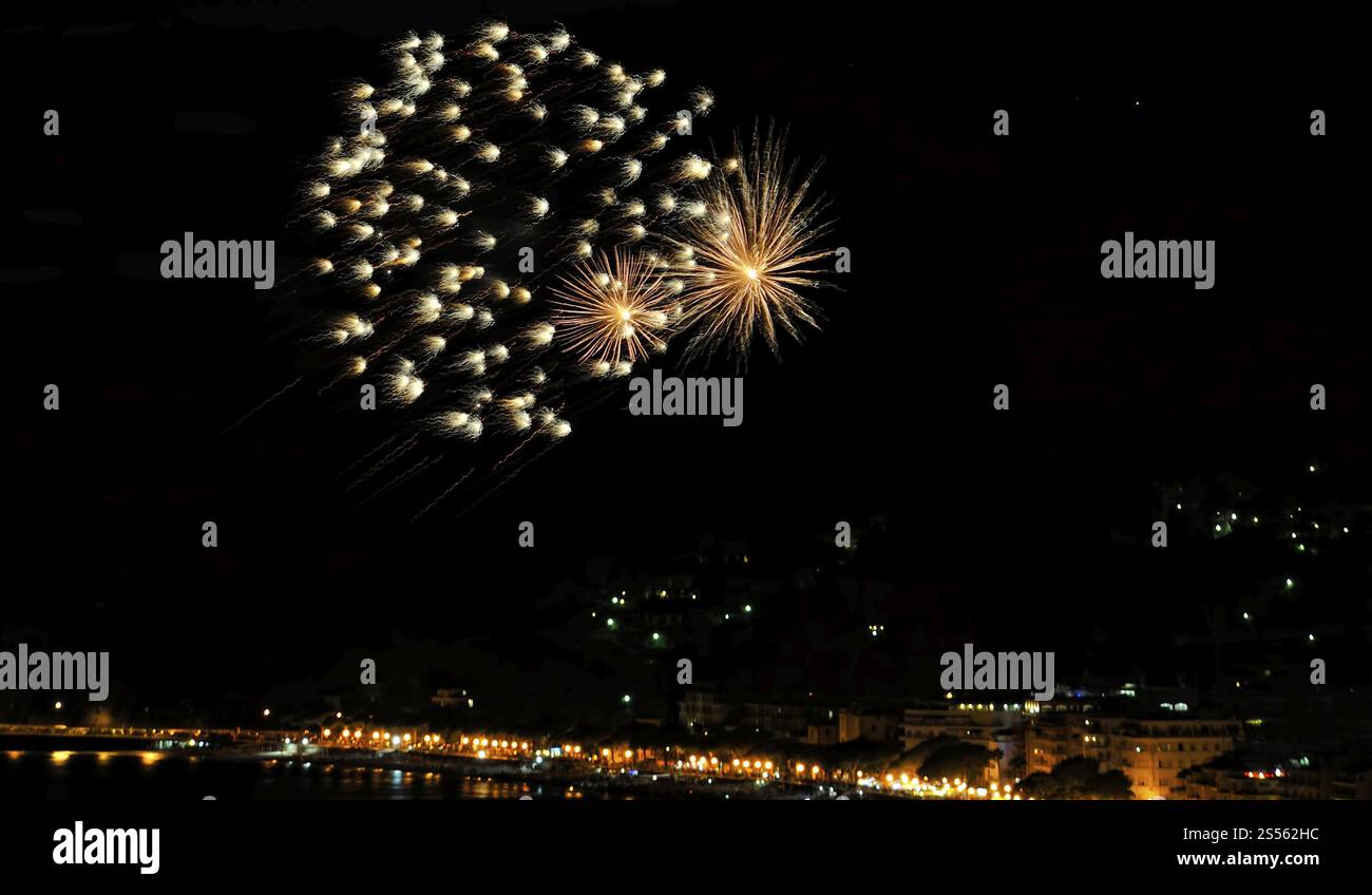 Fireworks on the sea Stock Photo - Alamy