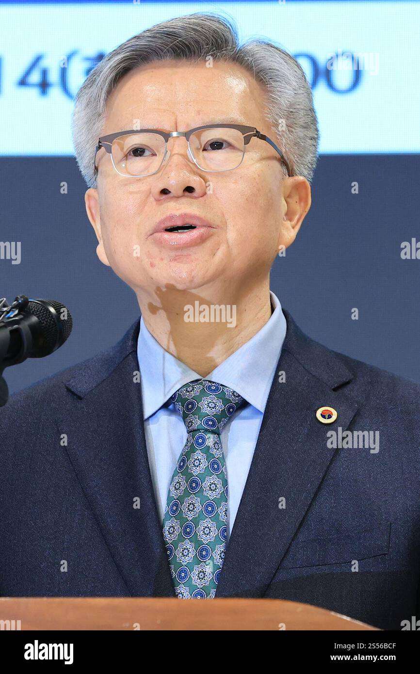 14th Jan, 2025. New medical association's chief inaugurated Kim Taek ...