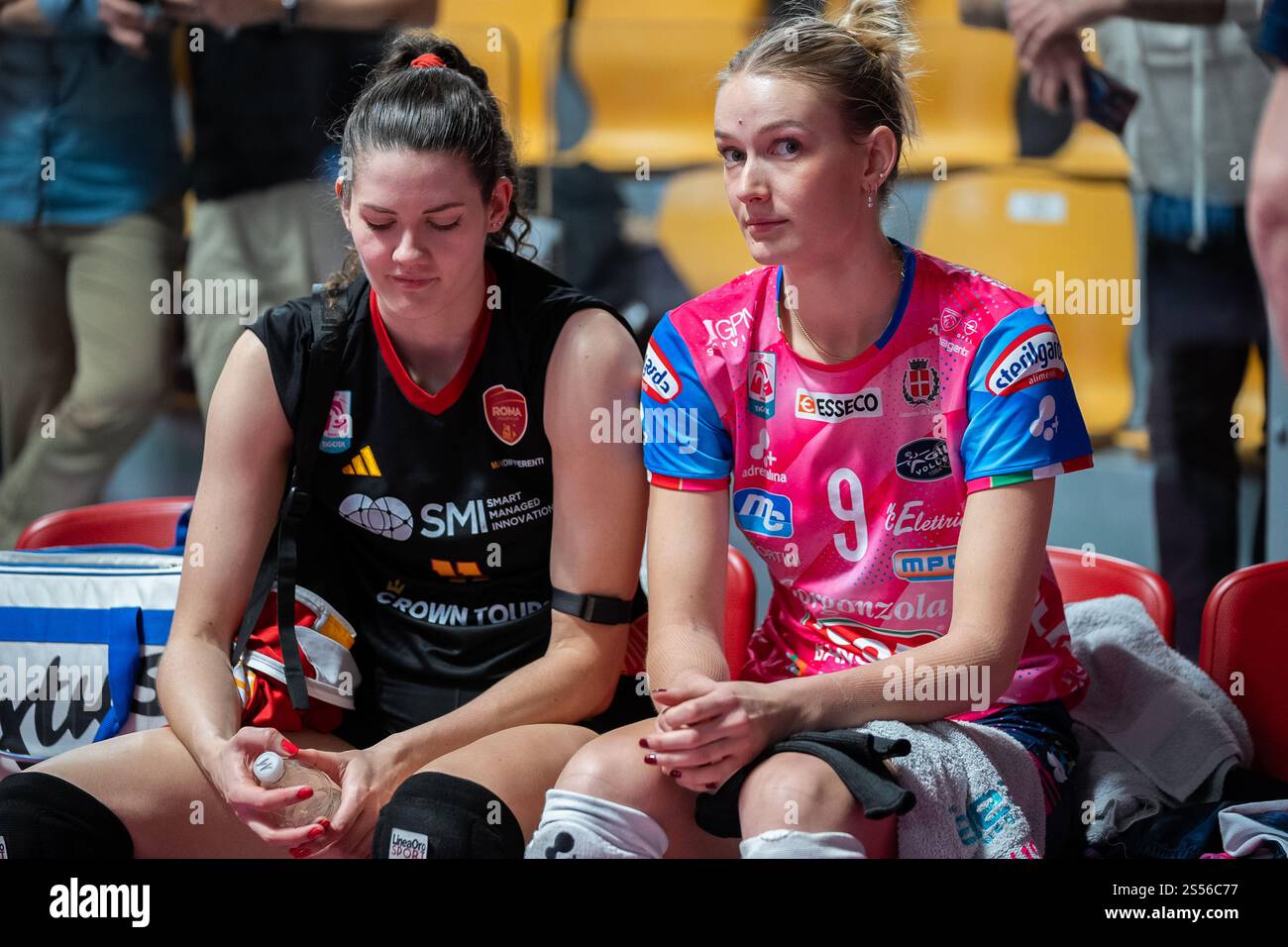 Rome, Italy. 12th Jan, 2025. Marie Scholzel (L) of Smi Roma Volley and ...
