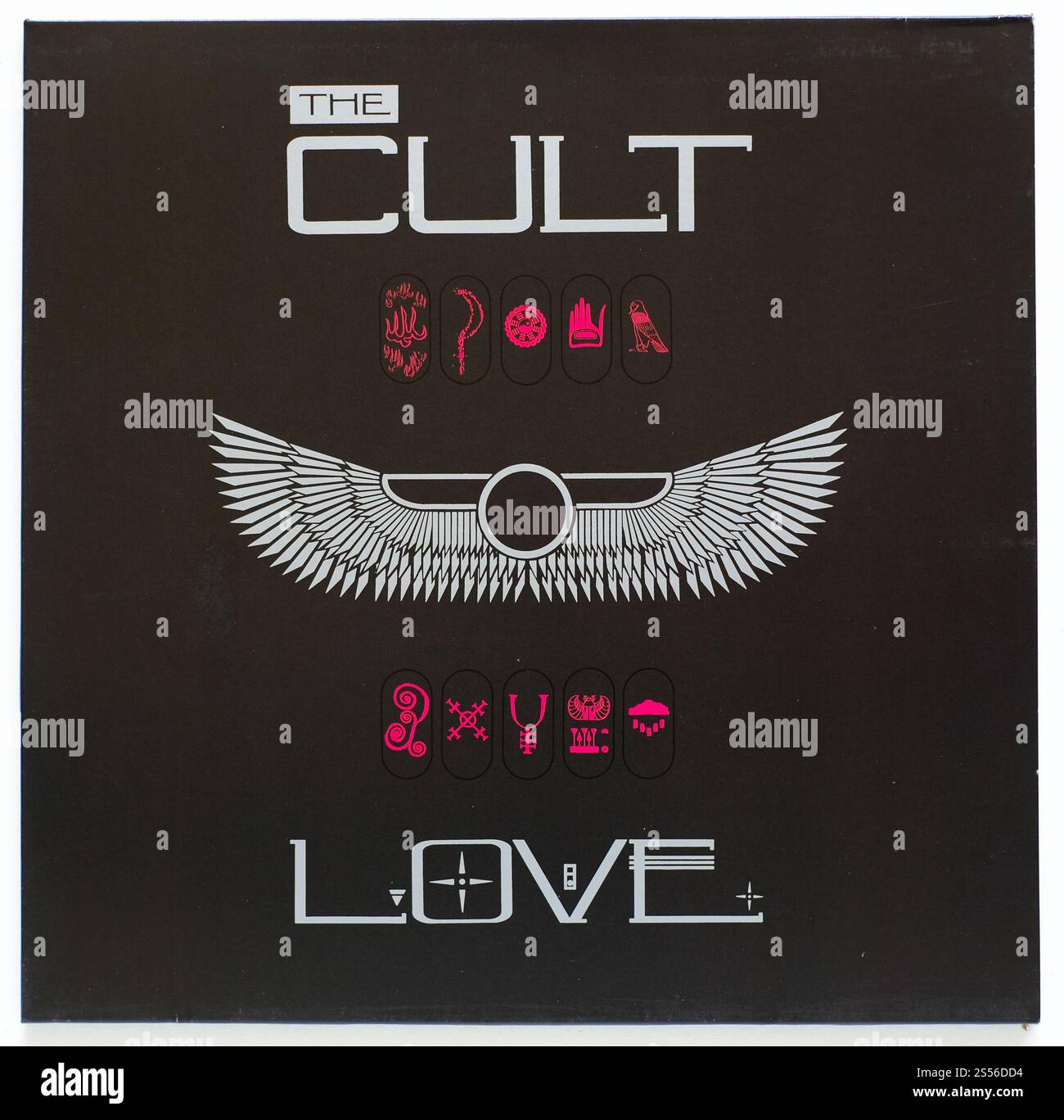 The cover of Love, 1985 album by The Cult on Beggars Banquet /Sire ...