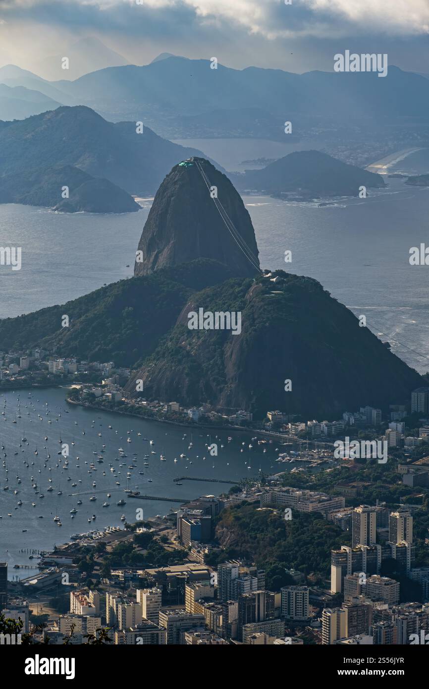 Rio de Janeiro, city and port, capital of the estado (state) of Rio de ...