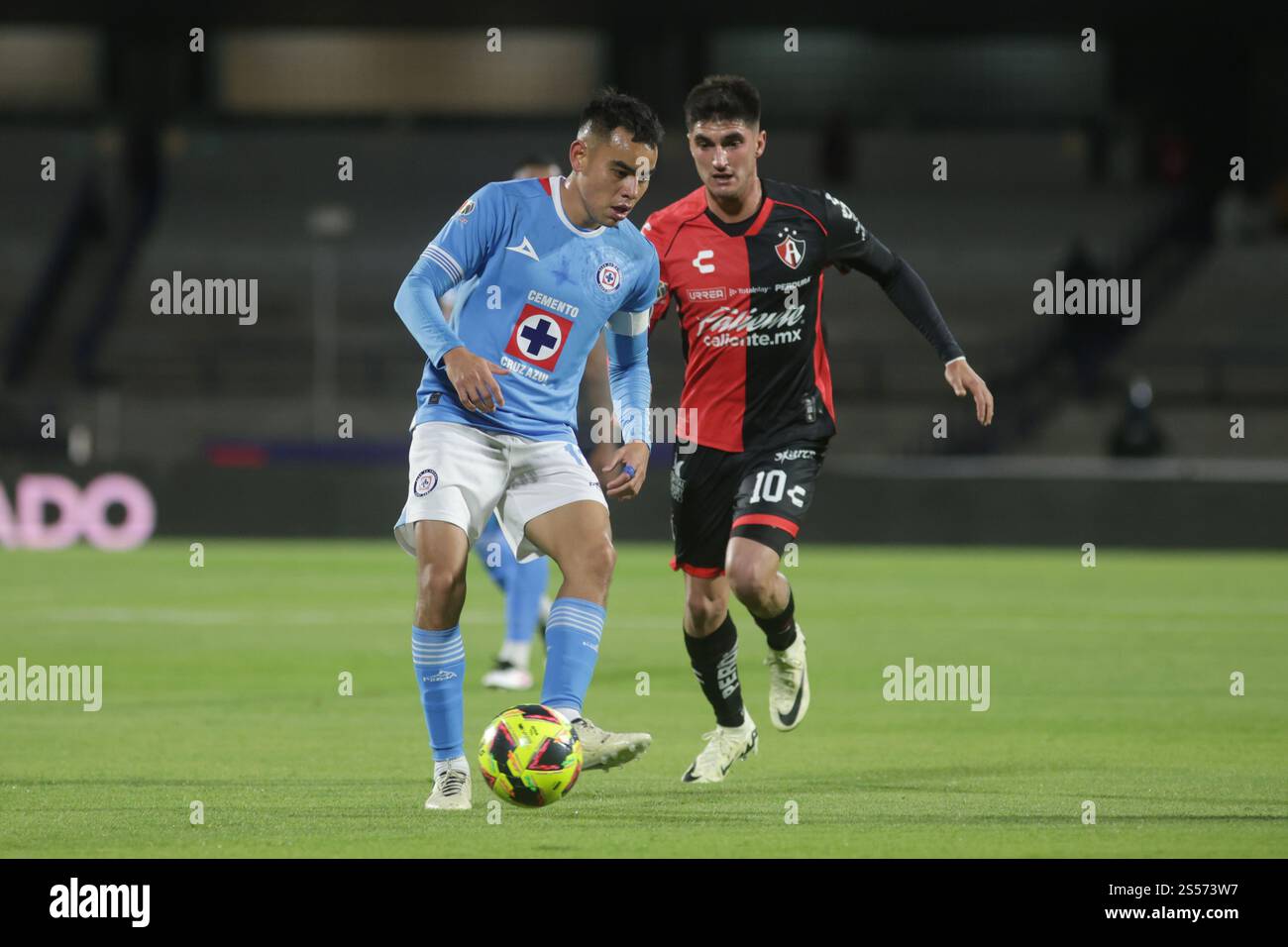 Non Exclusive: Carlos Rodríguez #19 of Cruz Azul and Gustavo del Prete ...