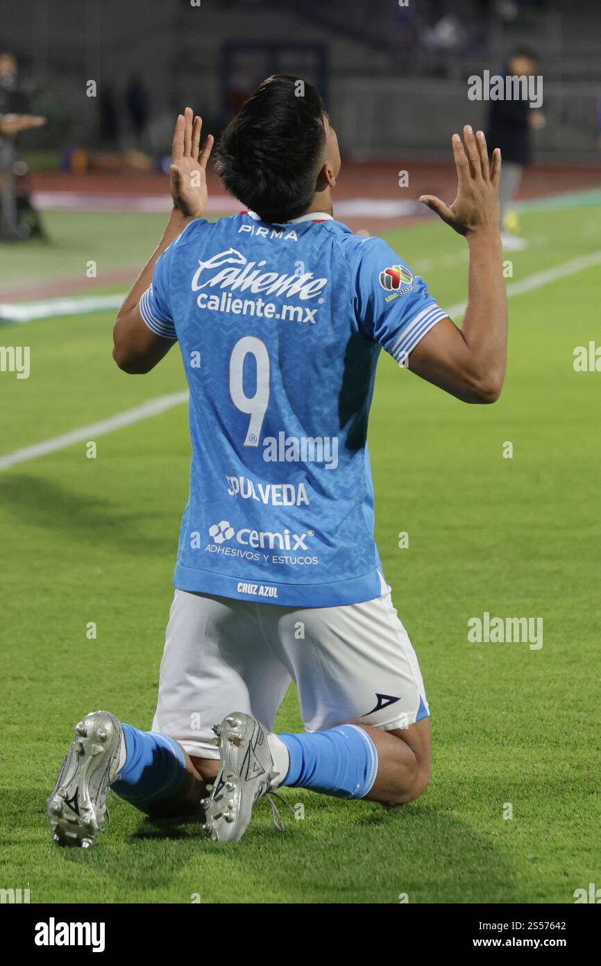 Non Exclusive: Ángel Sepulveda #9 of Cruz Azul celebrating after ...
