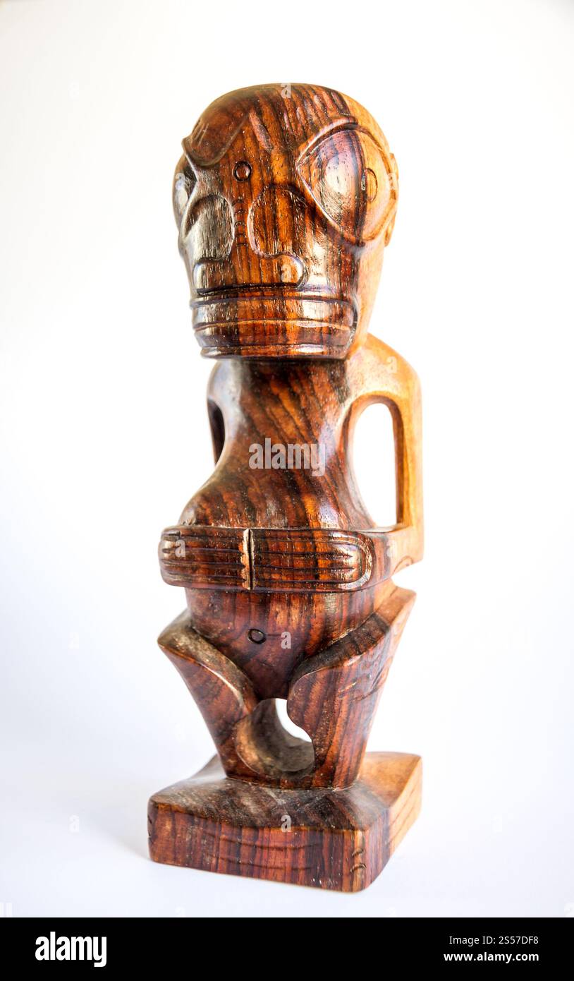 traditional wooden Polynesian tiki from Marquesas Islands. Isolated on ...