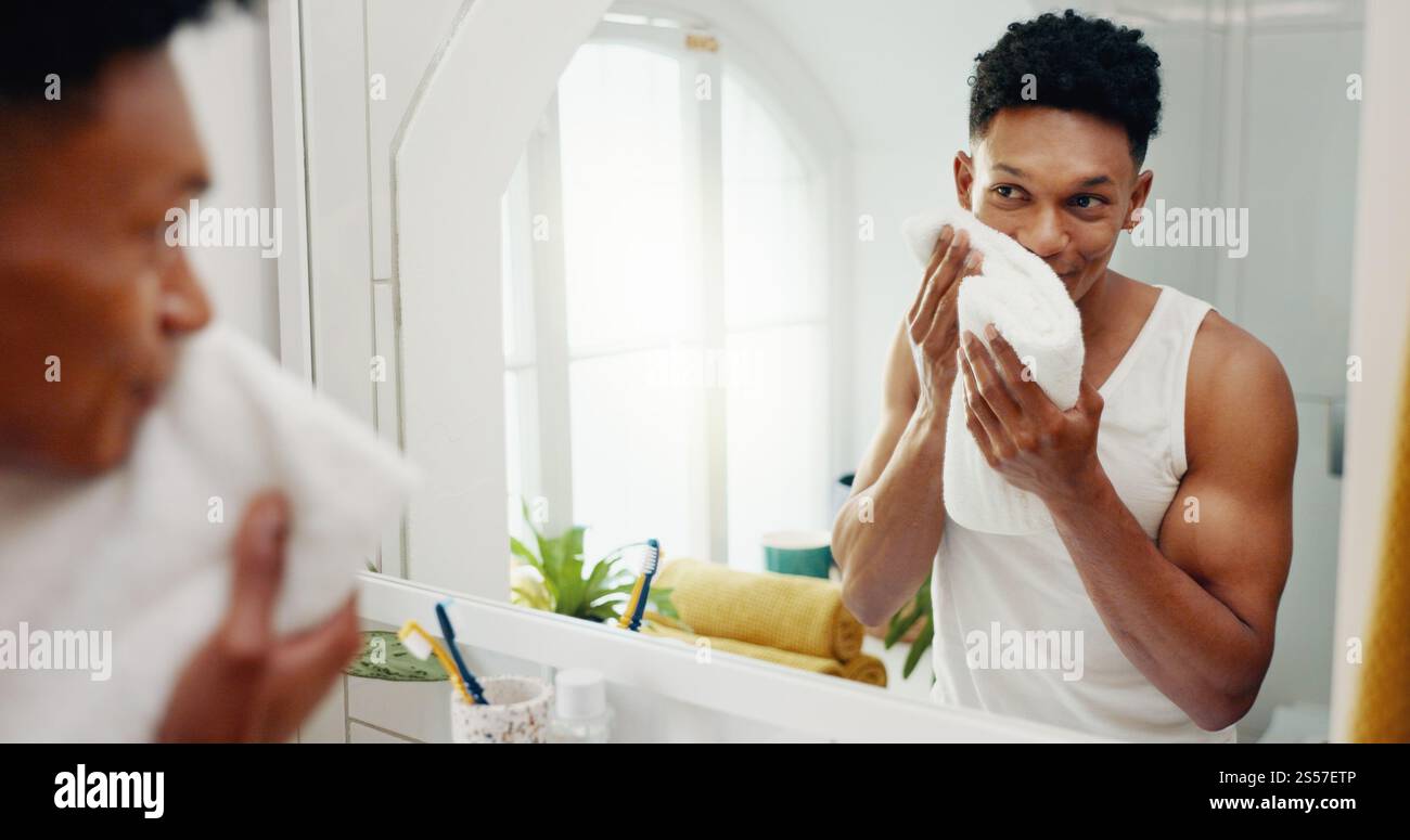 Pat dry towel hi-res stock photography and images - Alamy