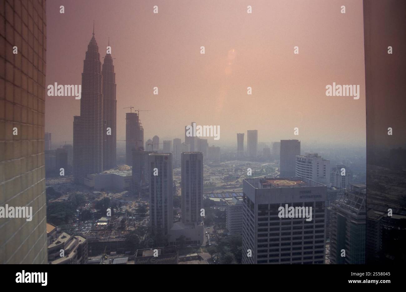 1997 architecture hi-res stock photography and images - Alamy