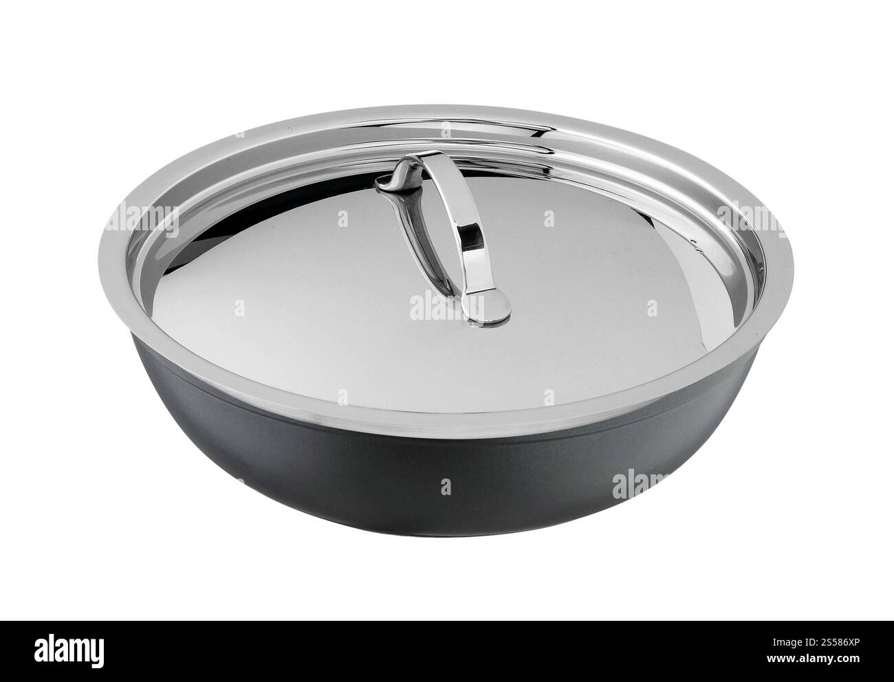 steel frying pan closed by splatter screen Stock Photo - Alamy