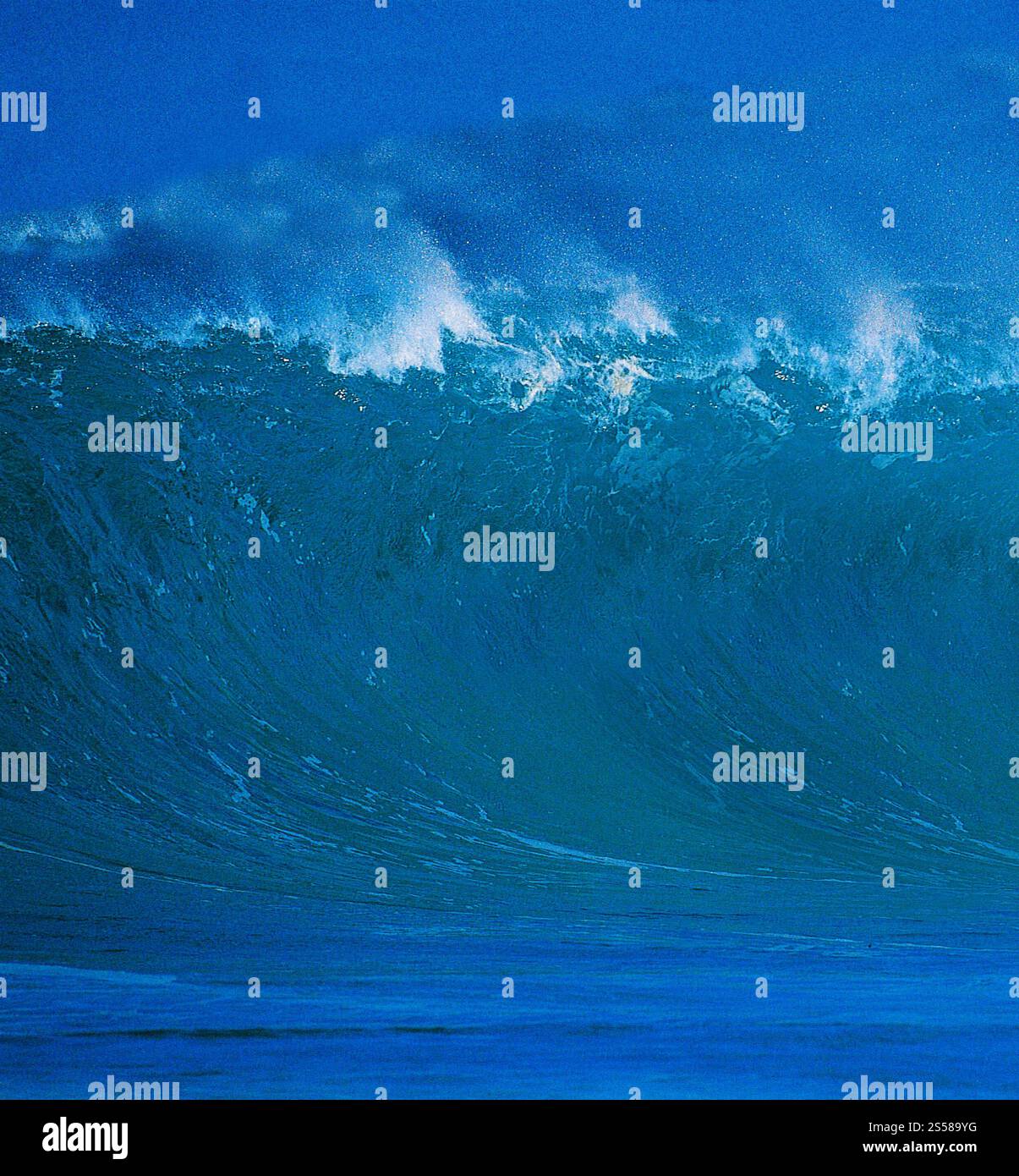 Power sea wave hi-res stock photography and images - Alamy