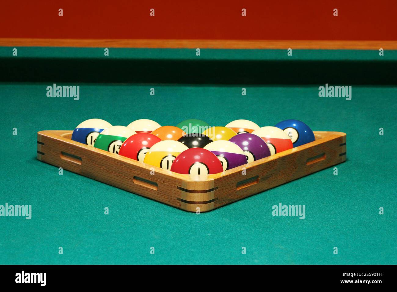 Racked balls set for a game of 8 ball. Eight ball rack Stock Photo - Alamy