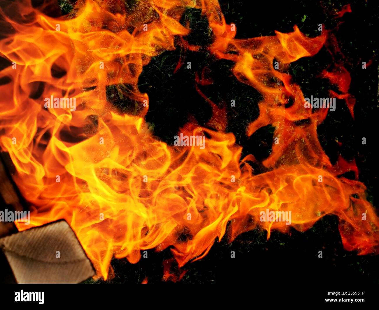 nice fire texture as very easy background Stock Photo - Alamy