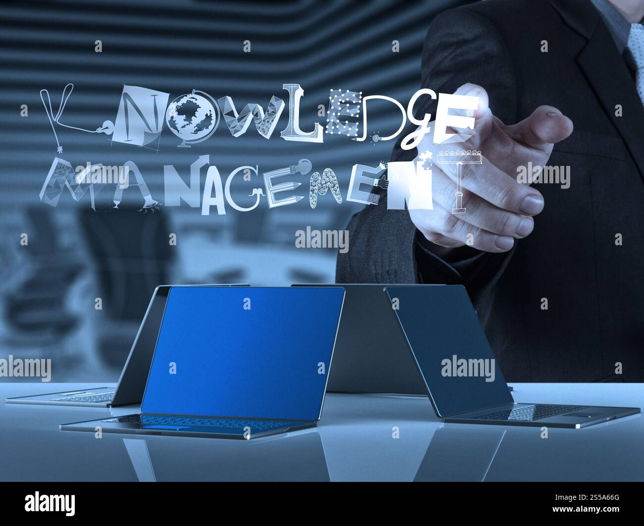 Knowledge management hi-res stock photography and images - Alamy