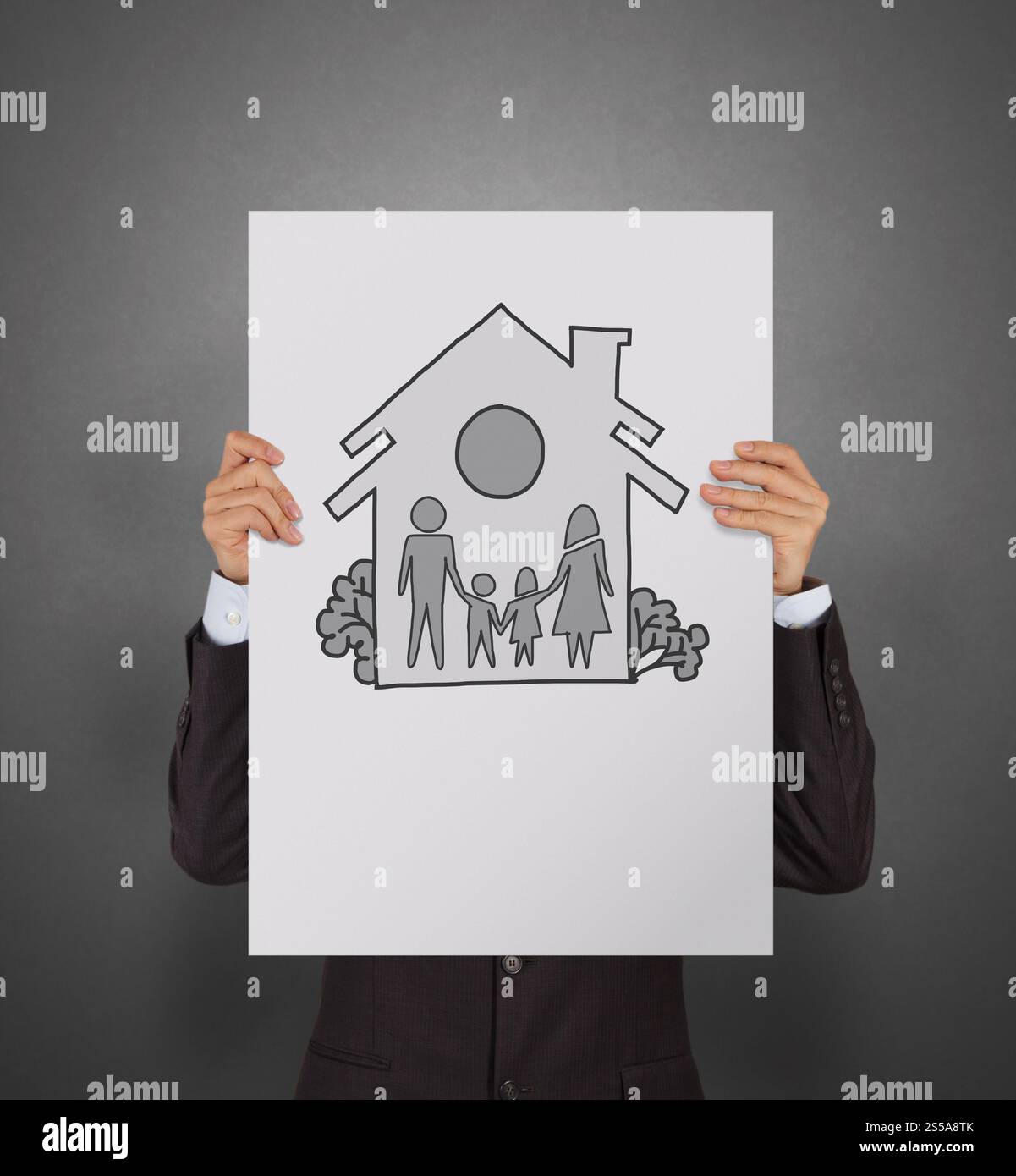 hand draw family and house as insurance concept Stock Photo - Alamy