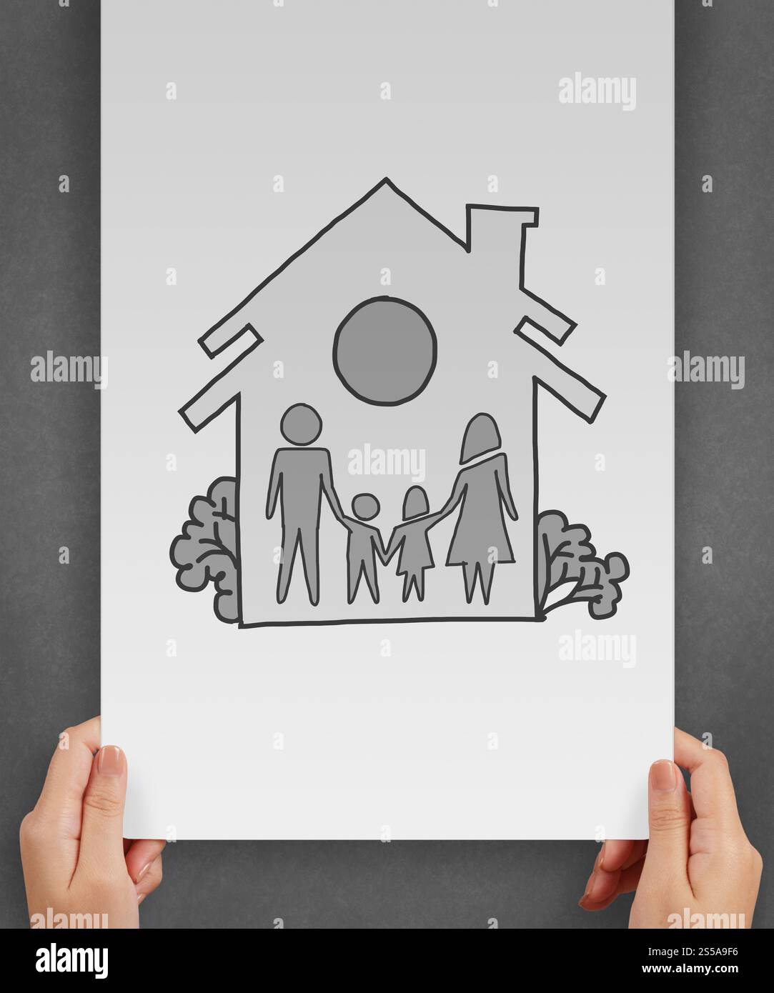 hand draw family and house as insurance concept Stock Photo - Alamy