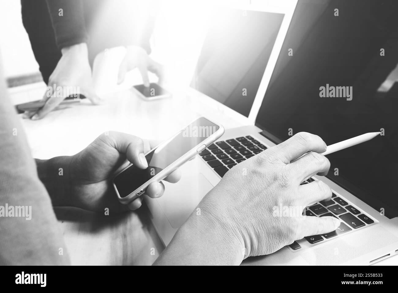 Photo business team in Black and White Stock Photos & Images - Alamy
