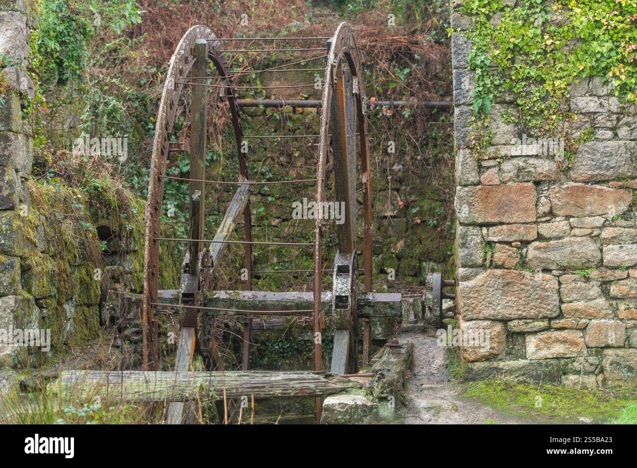 Historic water wheel hi-res stock photography and images - Alamy