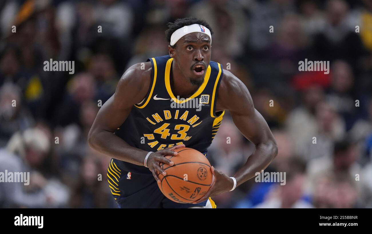 Indiana Pacers forward Pascal Siakam (43) plays against the Chicago ...