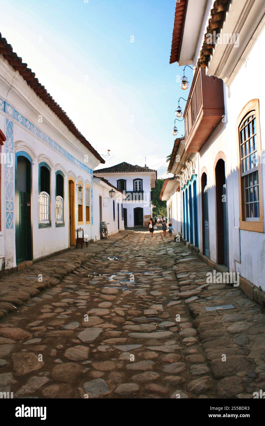 Centro historico de paraty hi-res stock photography and images - Alamy