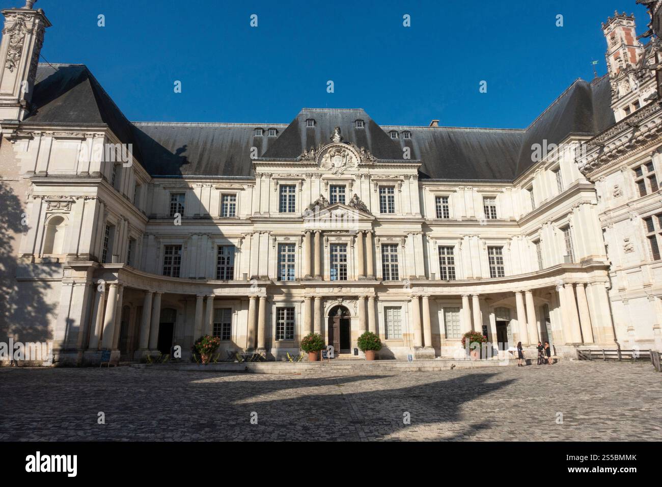 Blois (central France): the Royal Château of Blois (chateau of the ...