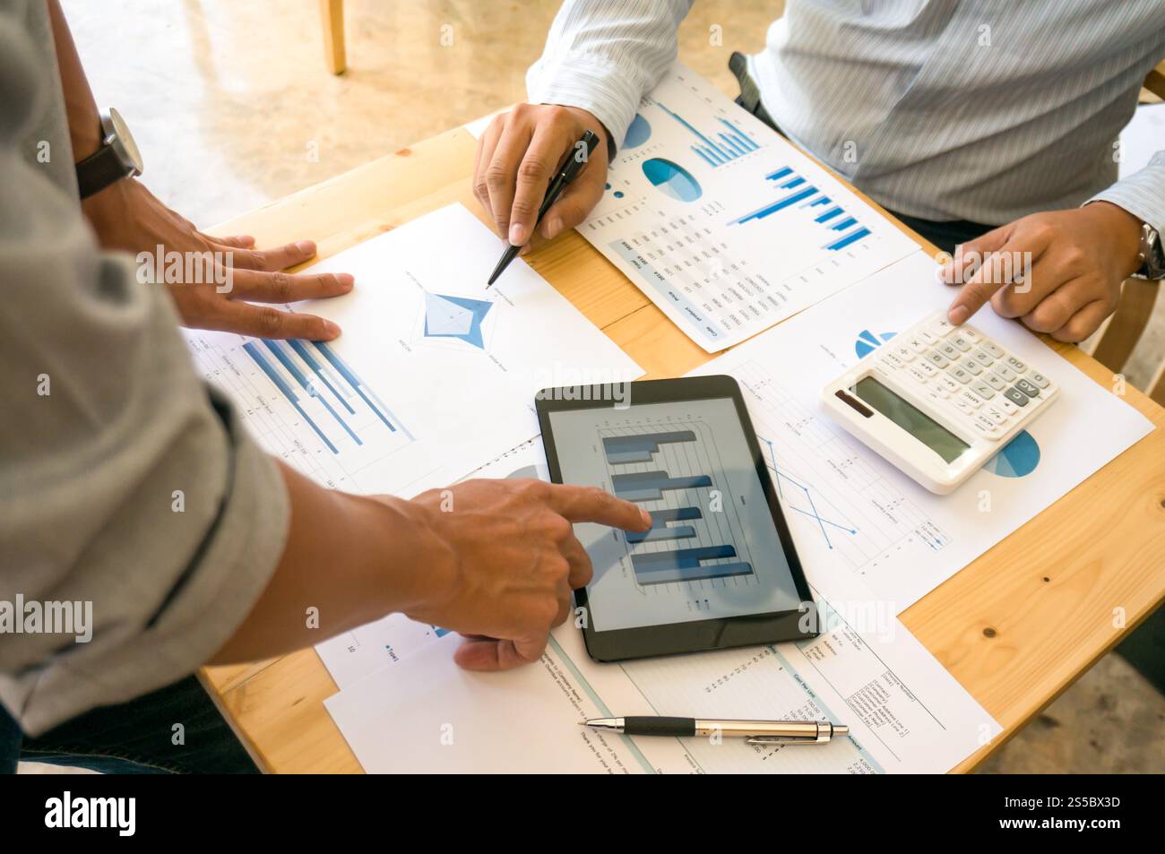 Business People Meeting Design Ideas professional investor working new ...