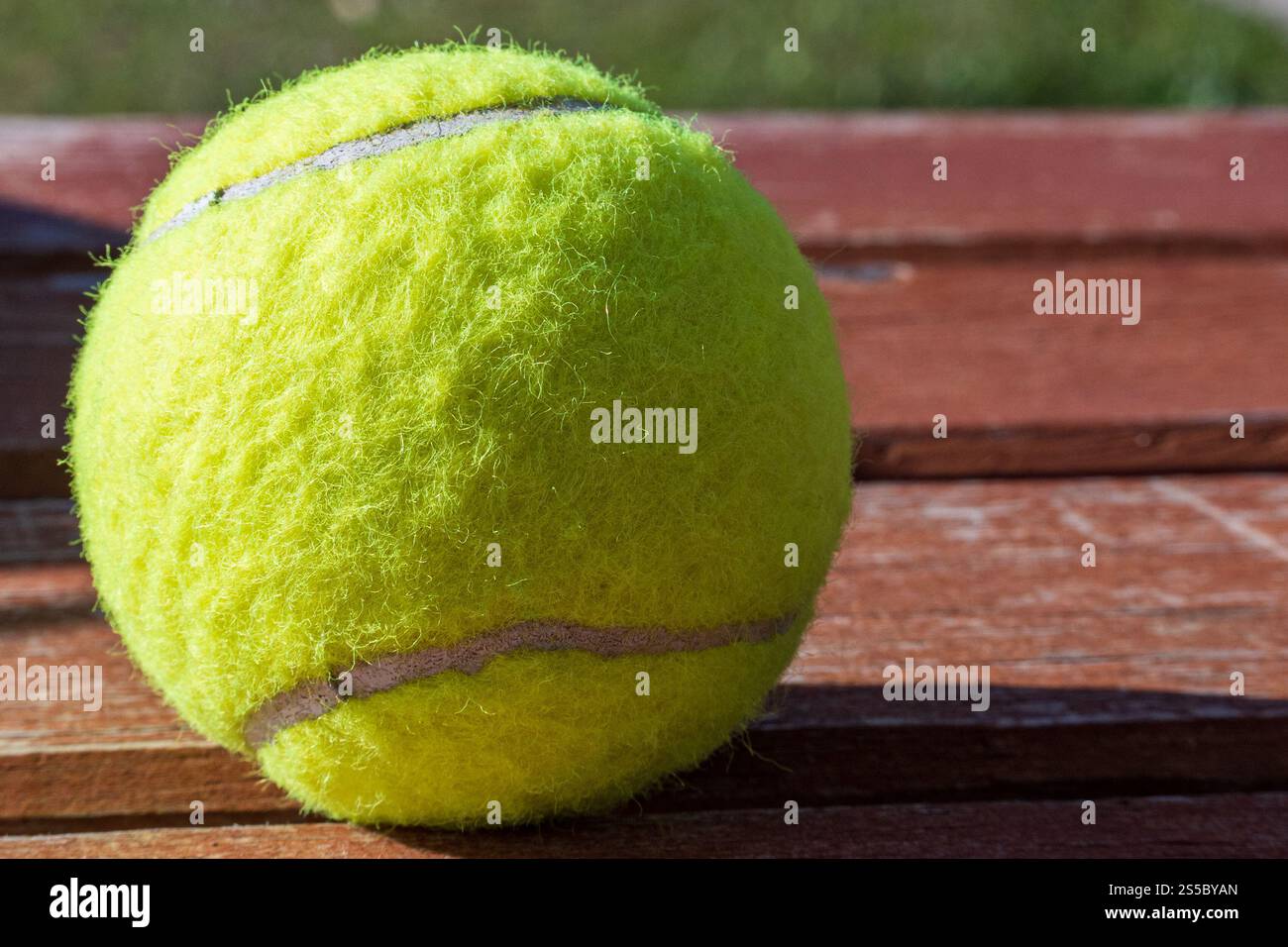 Forehand volley tennis hi-res stock photography and images - Alamy