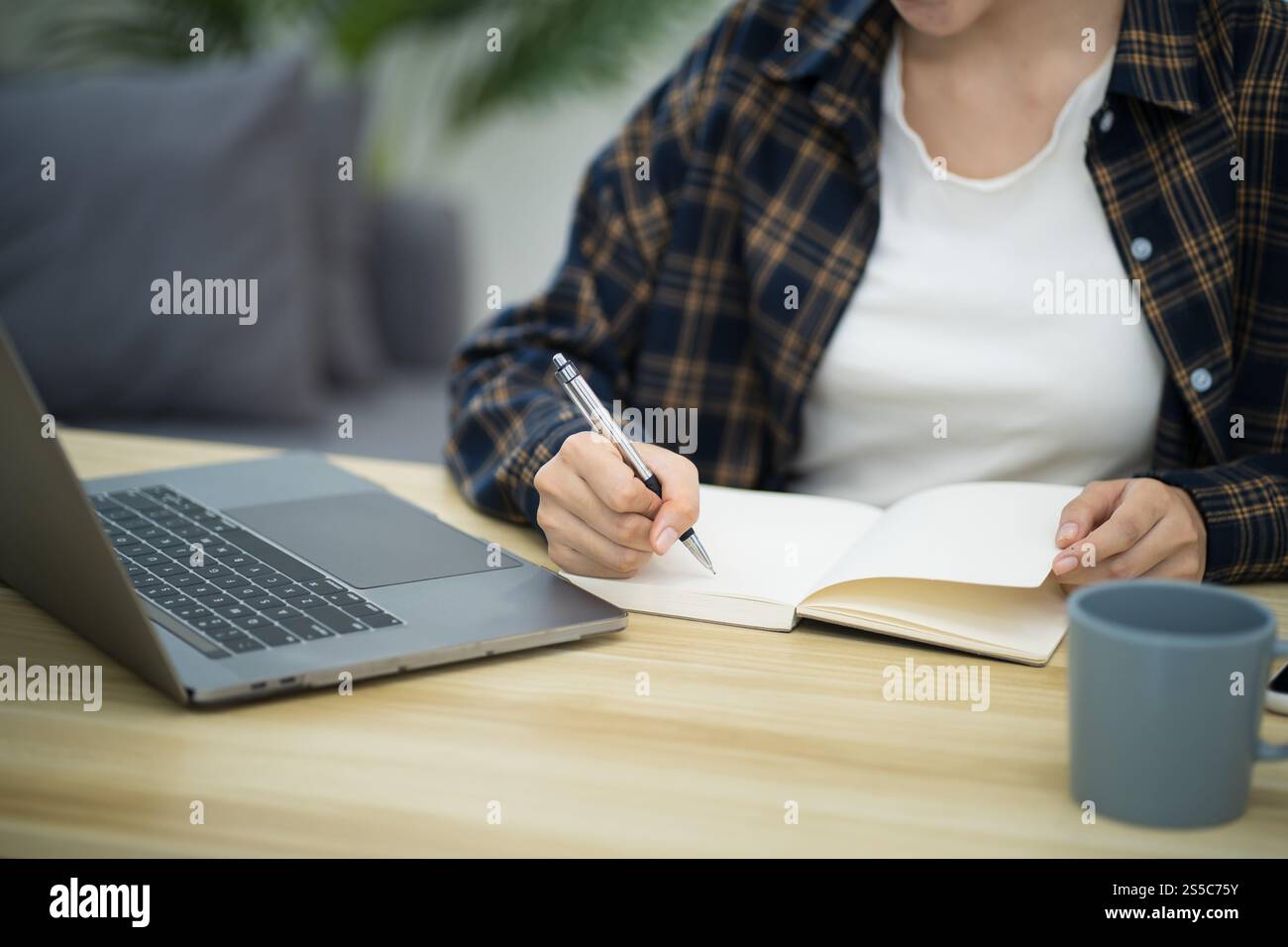 Portrait of Asian Business woman working from office taking reading and ...